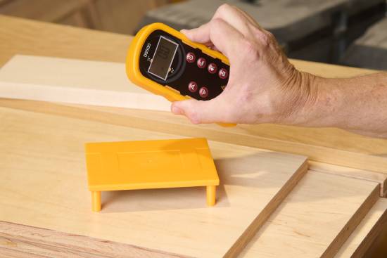How to Check the Calibration of a Wood Moisture Meter - Bessemeter